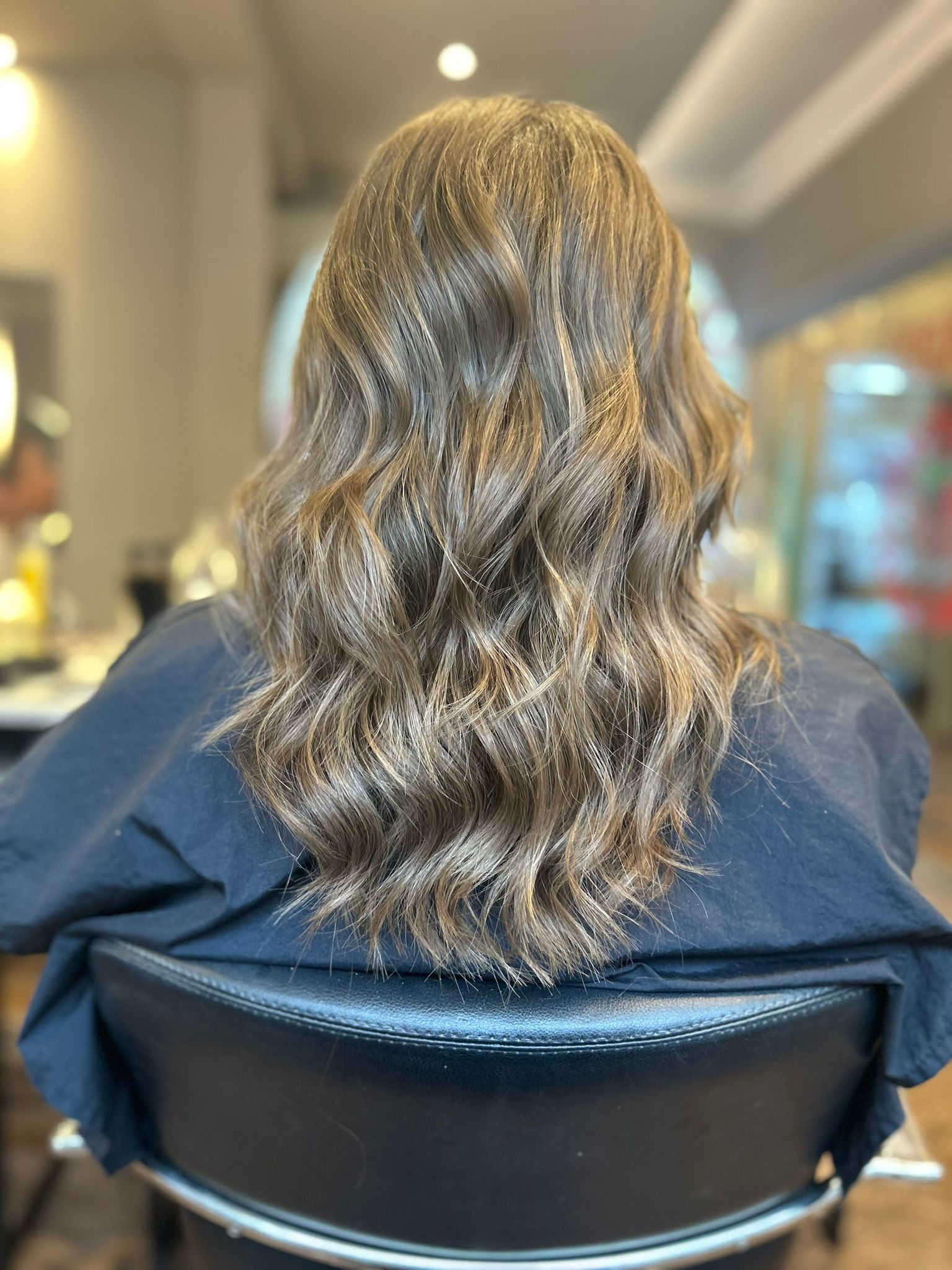 Cut and blowdry – Casa-Luxe-sw